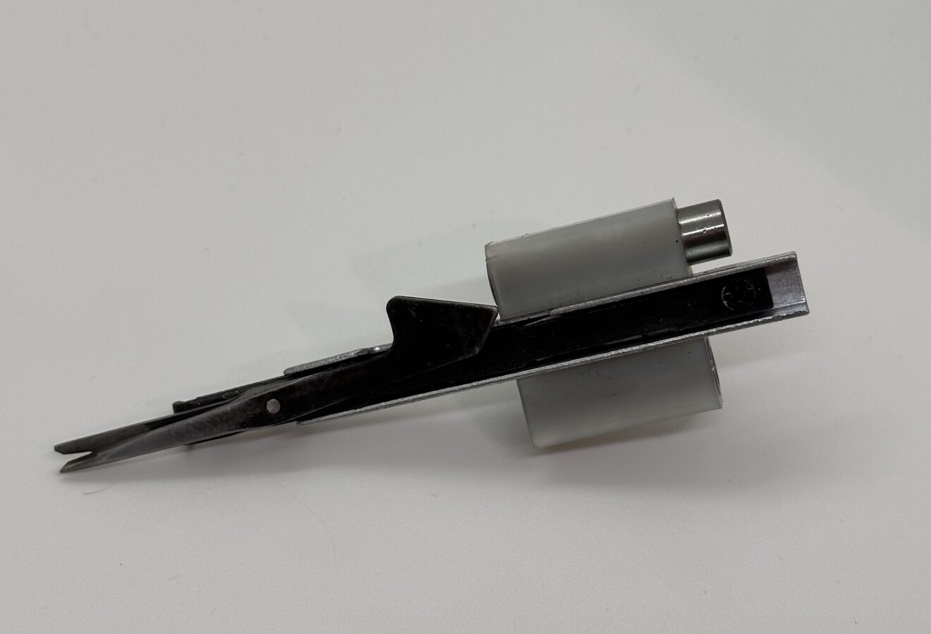 Complete lower scissor module - Tufting Europe