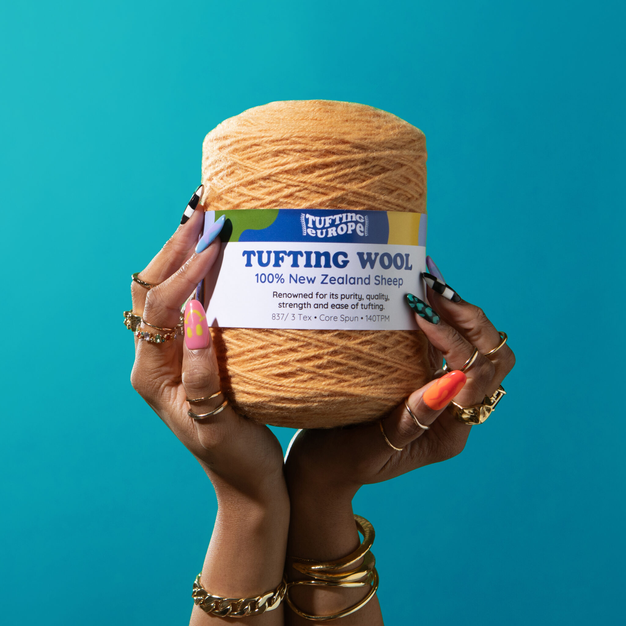 Light Orange 500 g Wool Tufting Yarn - Tufting Europe